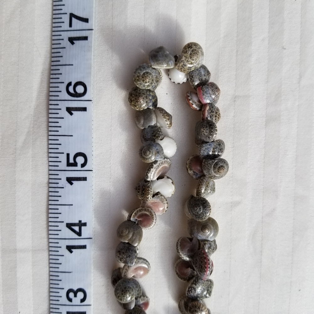Vintage Natural Sea Shell Leis From Pacific Island - Gem